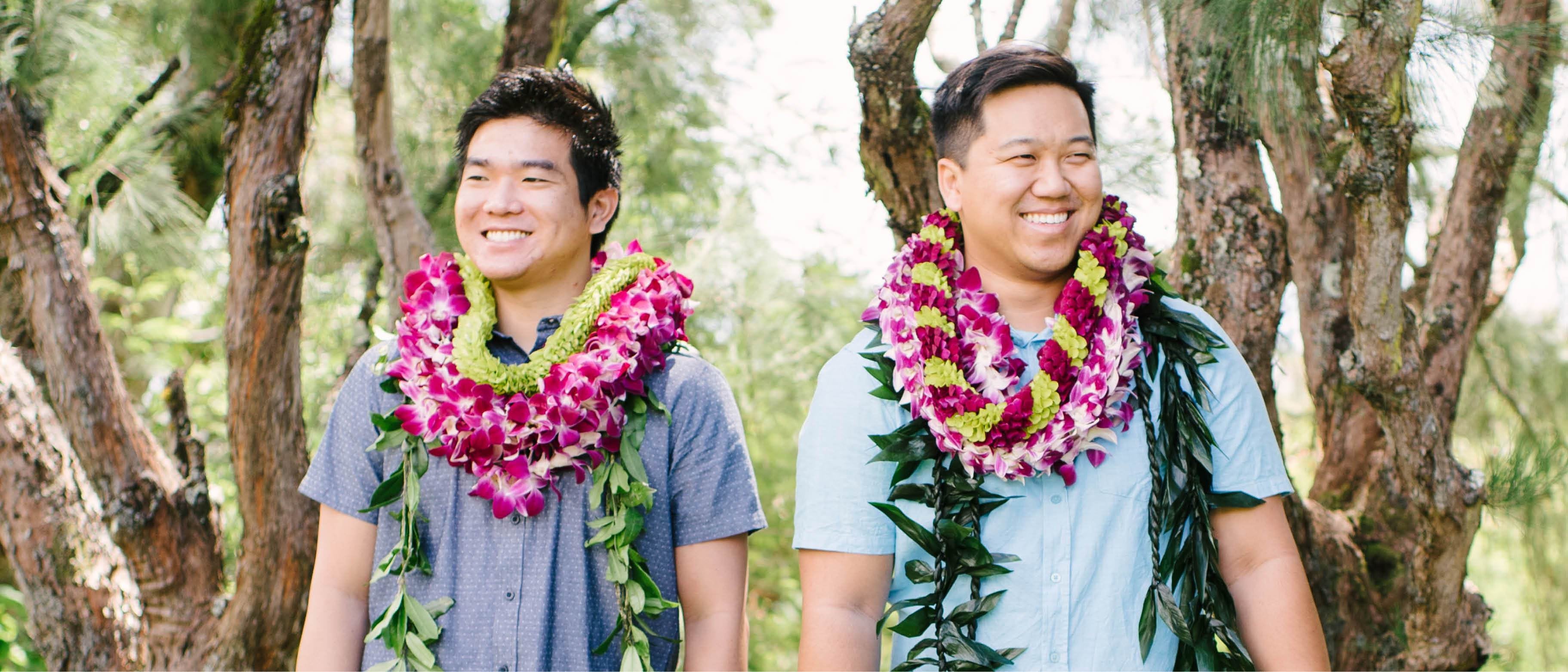Hawaiian Lei for Men | Male Lei | Hawaii Lei Stand