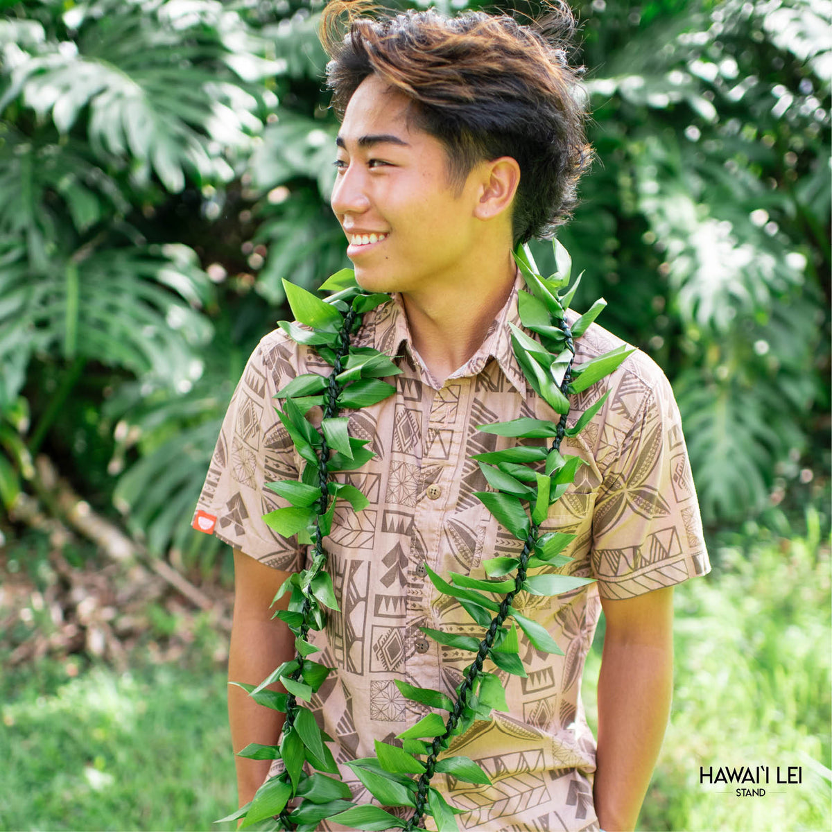 Premium Ti Leaf Maile Lei Hawai i Lei Stand Premium Ti Leaf Maile Lei Hawai i Lei Stand