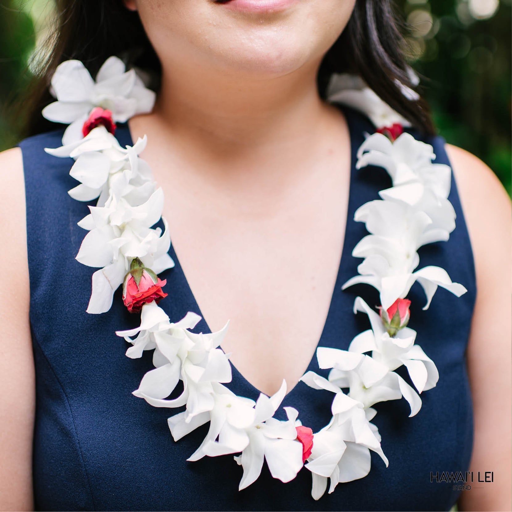 Deluxe White Orchid Lei With Roses (Rose Color Varies) - Hawaii Lei ...